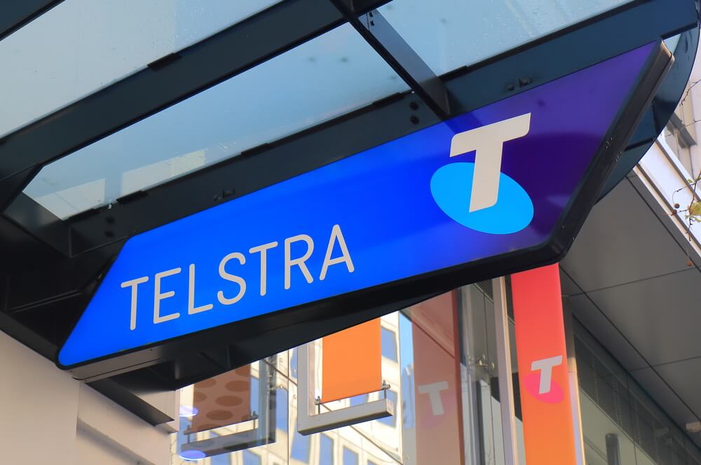 Telstra hits back at Queensland silk who lost phone numbers in NBN ...