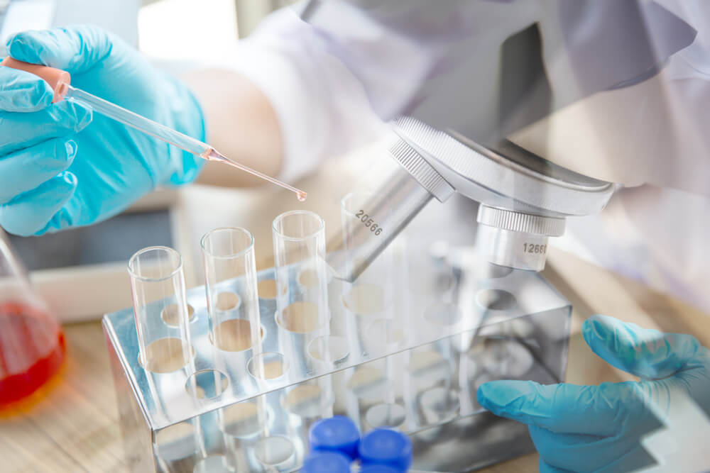 Monash IVF wins injunction against exec that jumped ship after embryo ...