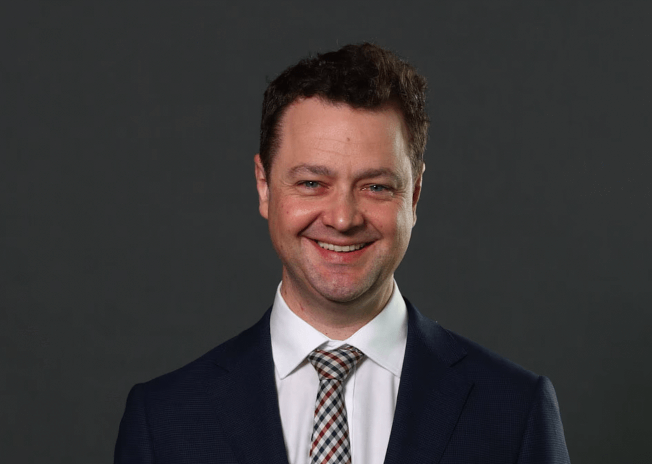 Johnson Winter Slattery snags energy partner from DLA Piper | Lawyerly